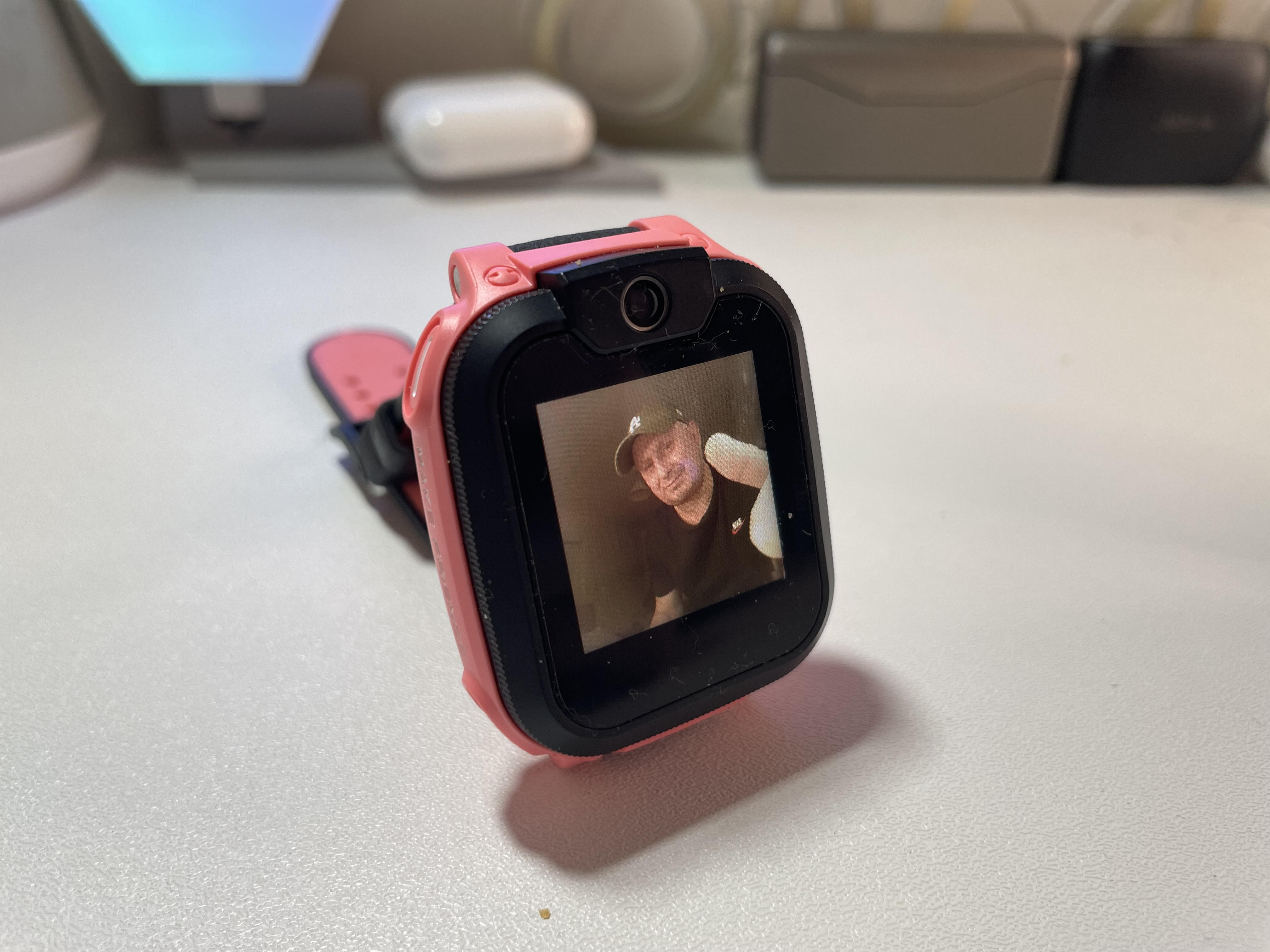 Tech Review - The imoo Essential Watch Phone Z1 - techbuzzireland.com