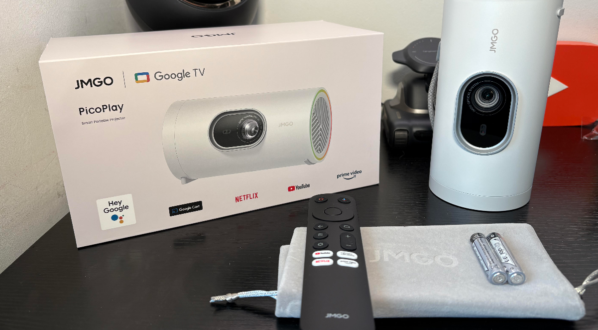 JMGO PicoPlay Portable Projector First Look